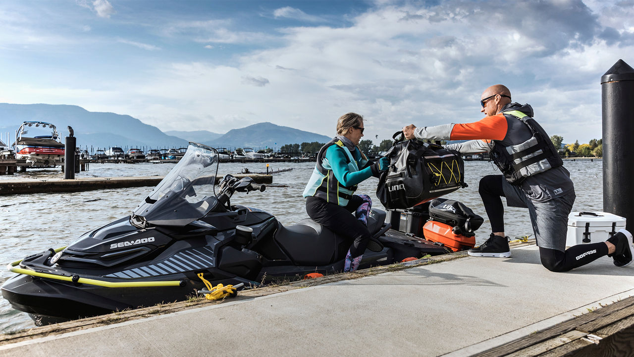 Find a pontoon or personal watercraft dealer - Sea-Doo